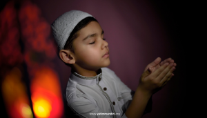 26 Doa Harian untuk Anak yang Mudah Dihafalkan, Ajarkan Yuk!