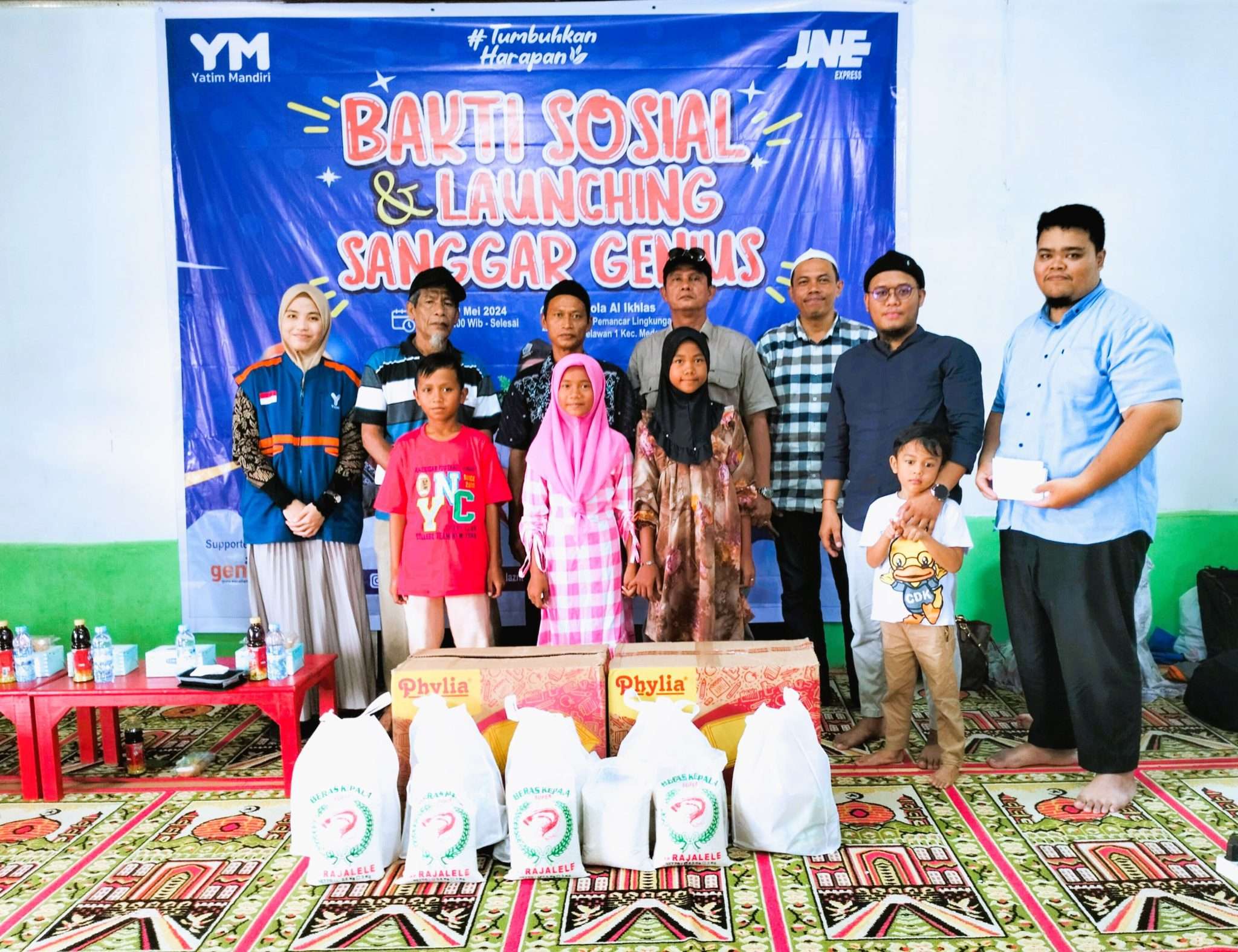 Bakti Sosial dan Launching Sanggar Genius untuk Pelajar Medan