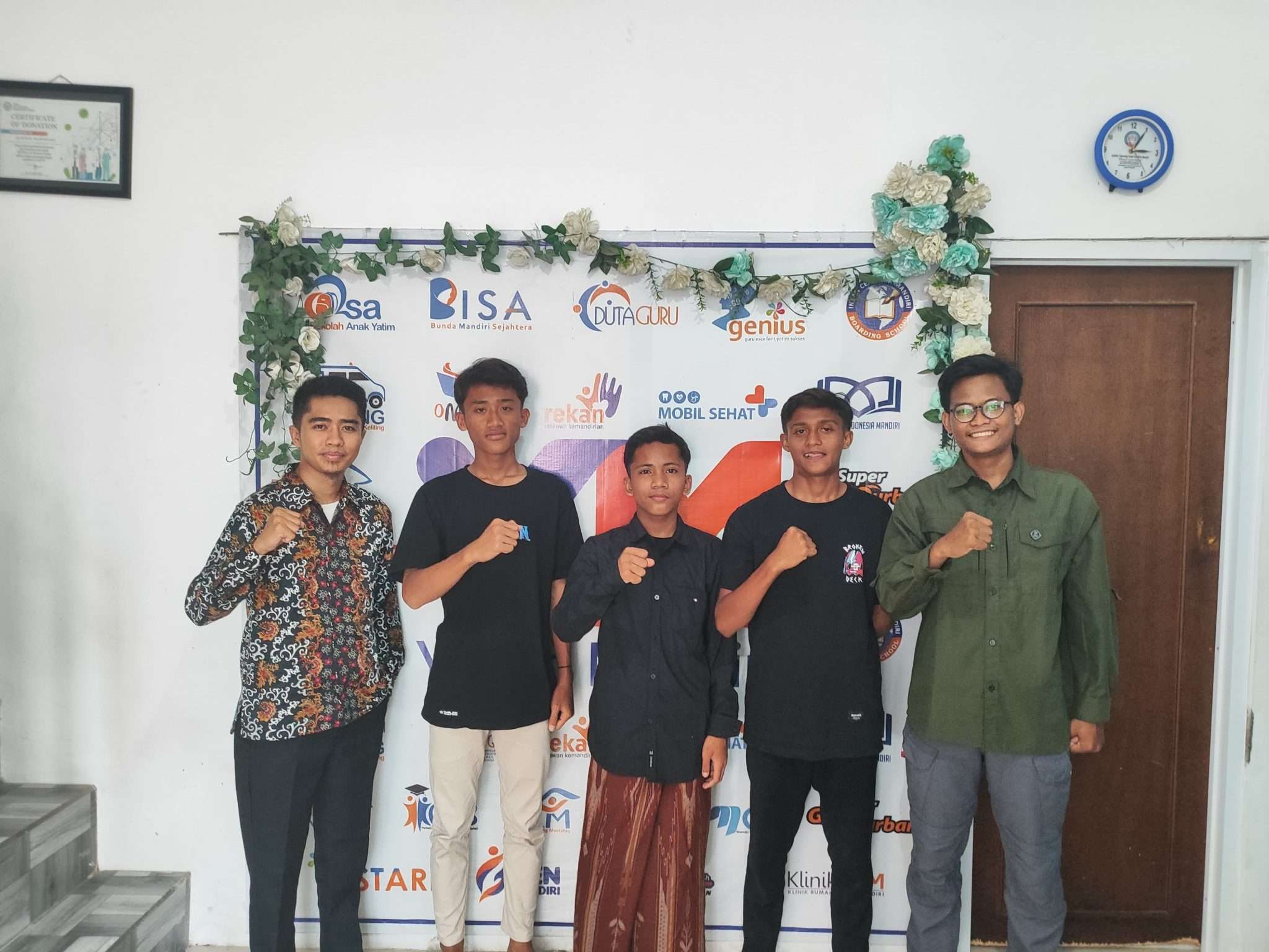 Siswa ICMBS Sambangi Kantor Layanan Yatim Mandiri Tuban